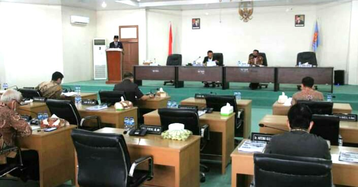 Bupati Nias Barat Sampaikan Nota Pengantar Rancangan Kua Ppas R Apbd